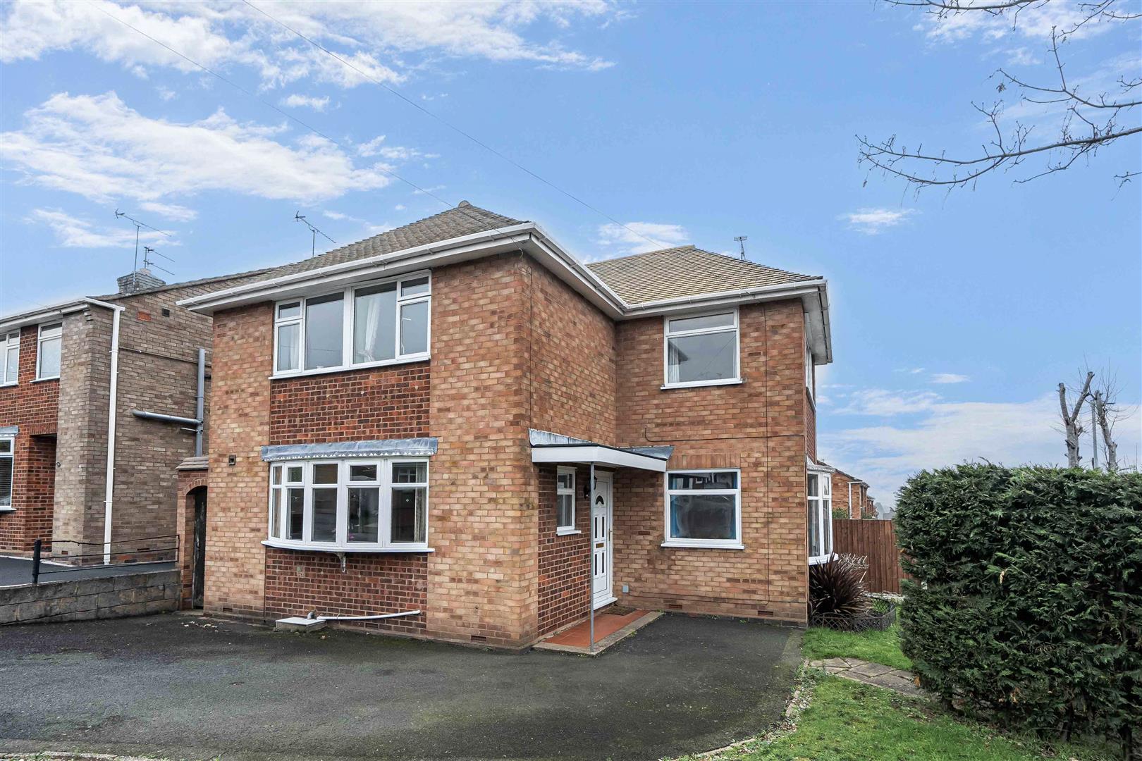94, Manor Avenue South, Kidderminster, DY11 6DG | Estate Agents ...